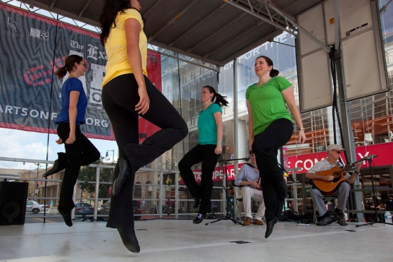 7 things you should know about Irish ceili dancing